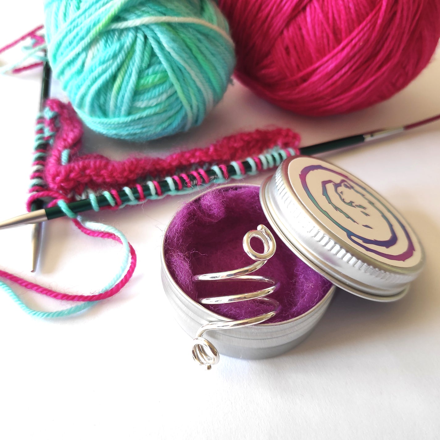Simple Knitting Thimble / Yarn Ring – Fizzy Stitches